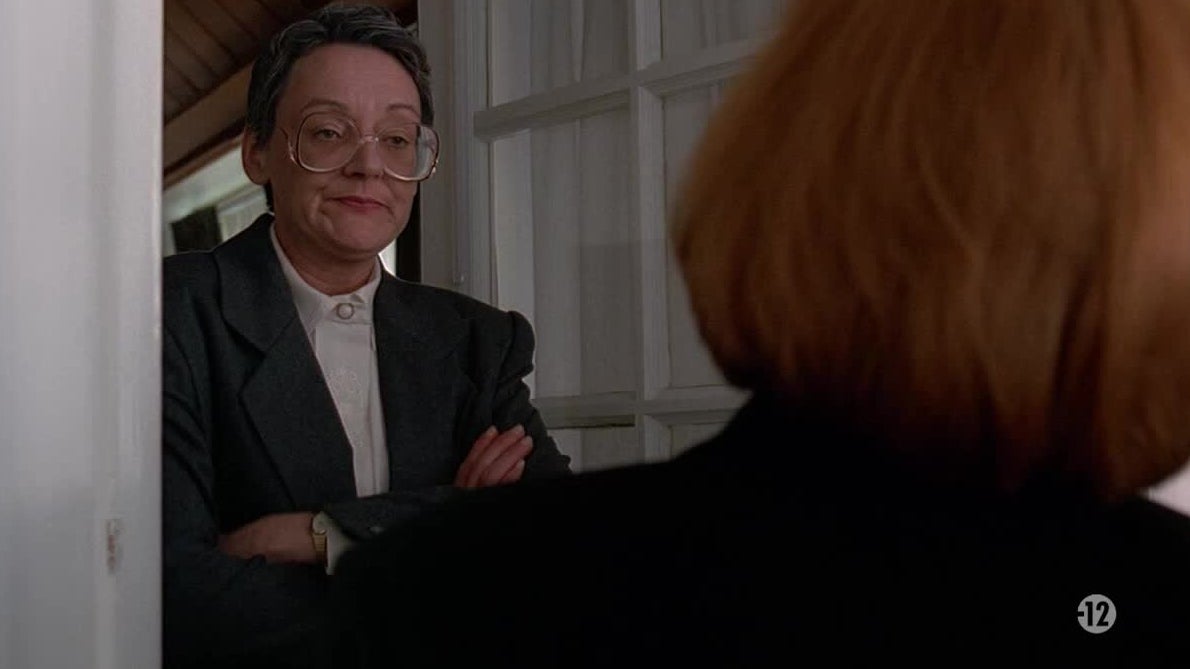 X-Files en Replay? Revoir toutes les émissions de X-Files en replay.