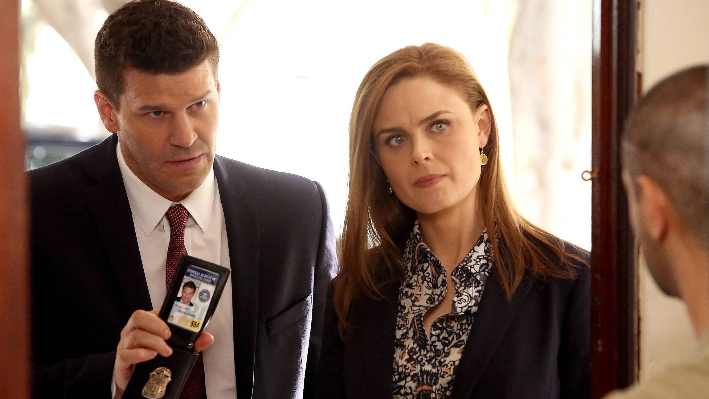 Replay Bones, Saison 9 épisode 16 du W9