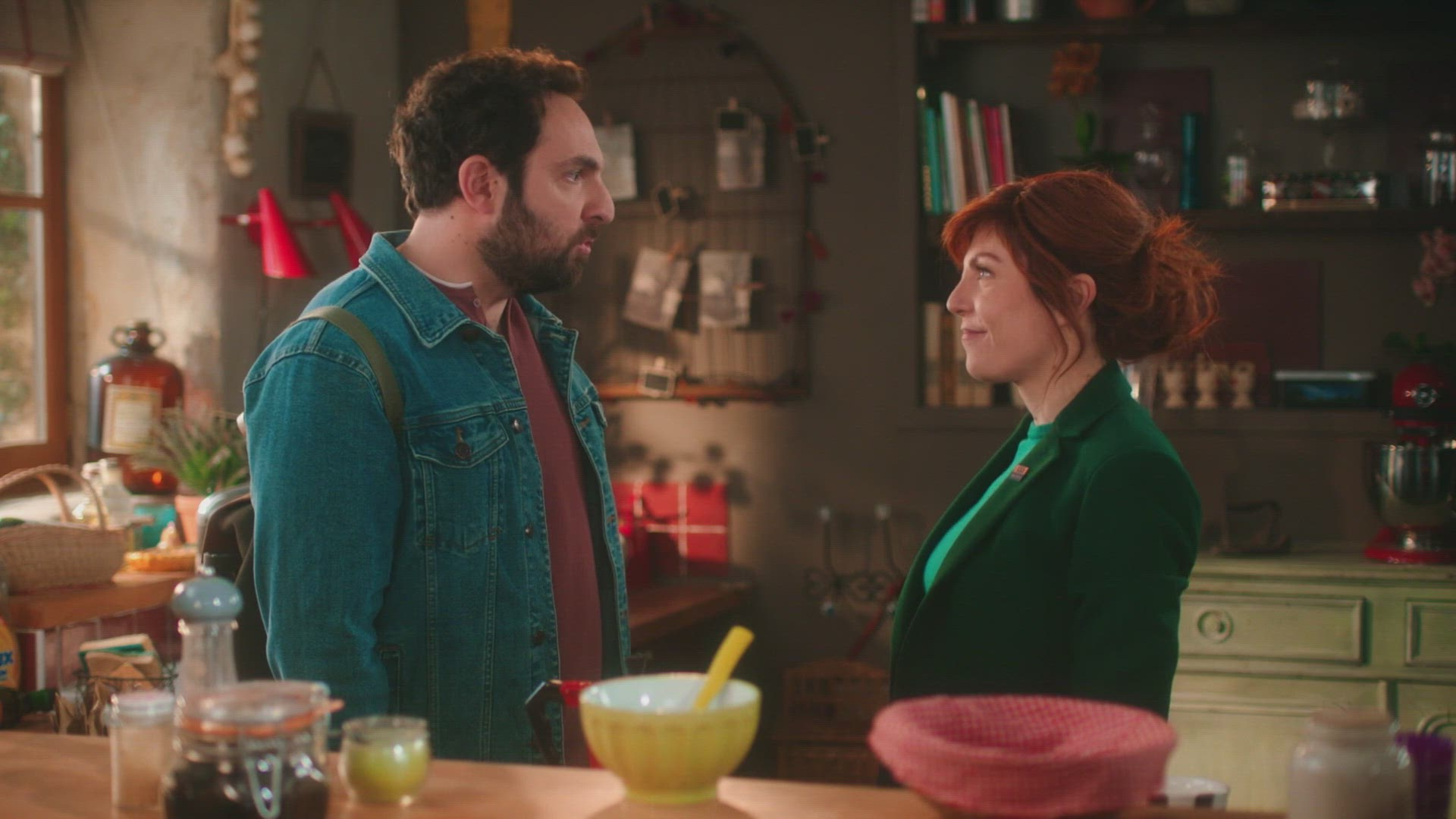 Replay Scènes de ménages, scènes de ménages 13h40 01/11/22 du M6