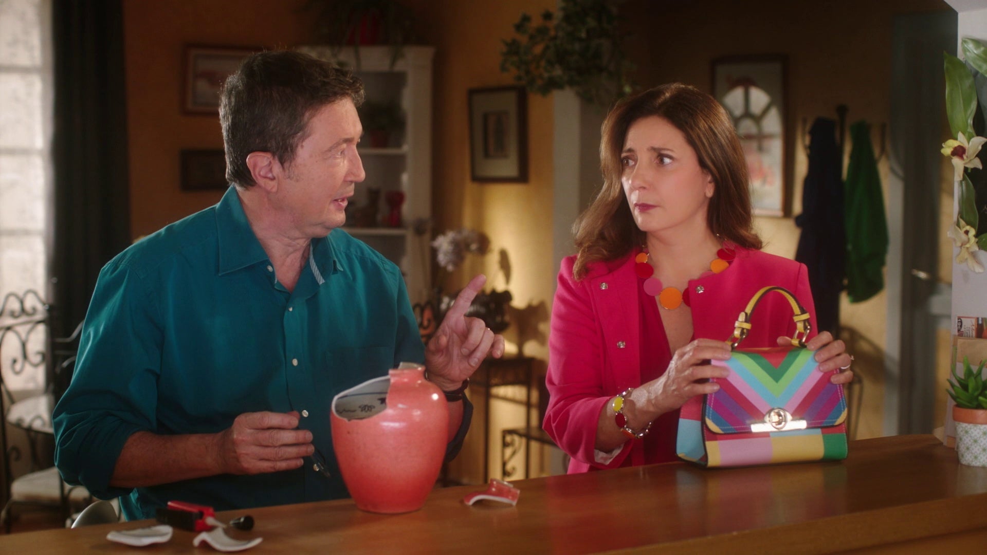 Replay Scènes de ménages, Scènes de ménages 20h30 27/12/22 du M6