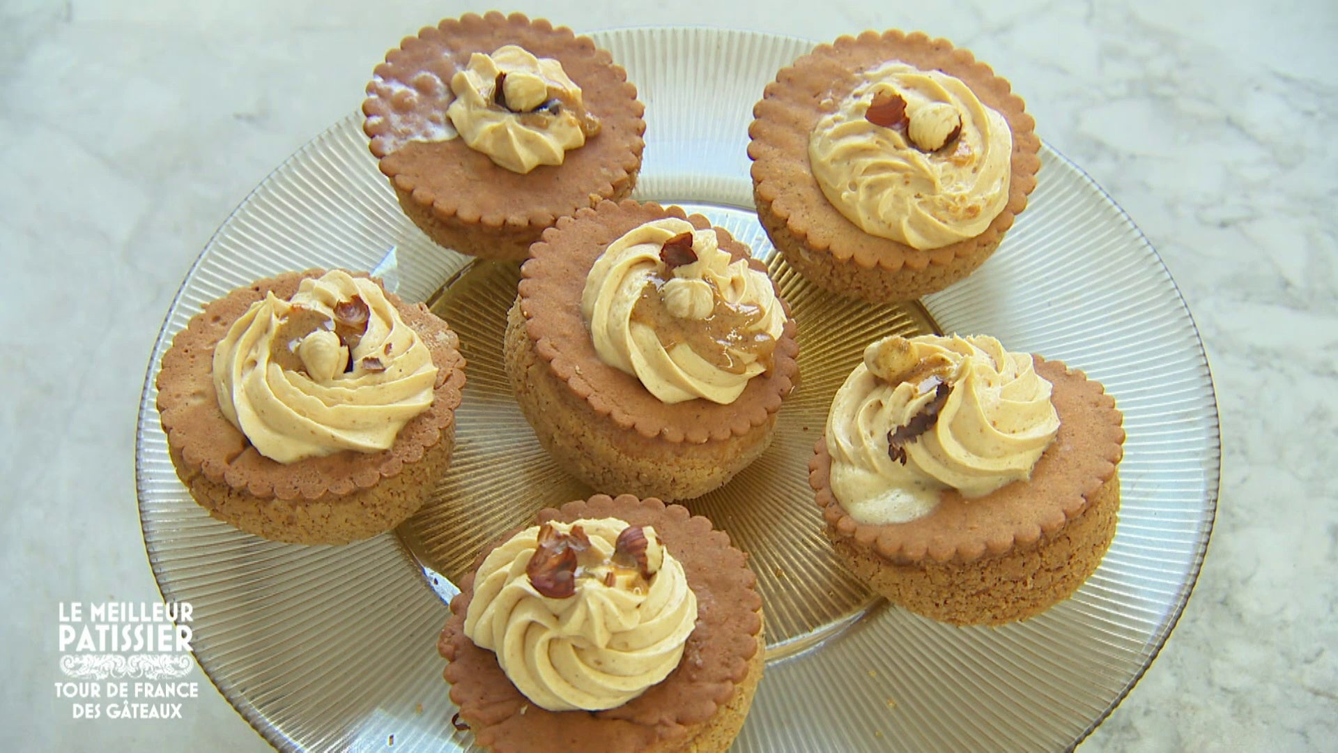 Replay Le meilleur pâtissier, Épisode 2 - Partie 2 - Le tour de France ...